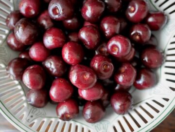 CHERRY STEMS: How to Make Tea + Benefits & Tips